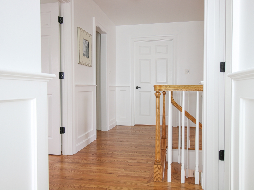 Hallway molding installation tutorial with pics