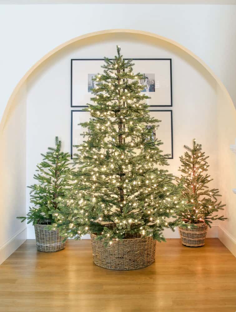 Is a Sparse Christmas Tree Right for You? - Stefana Silber