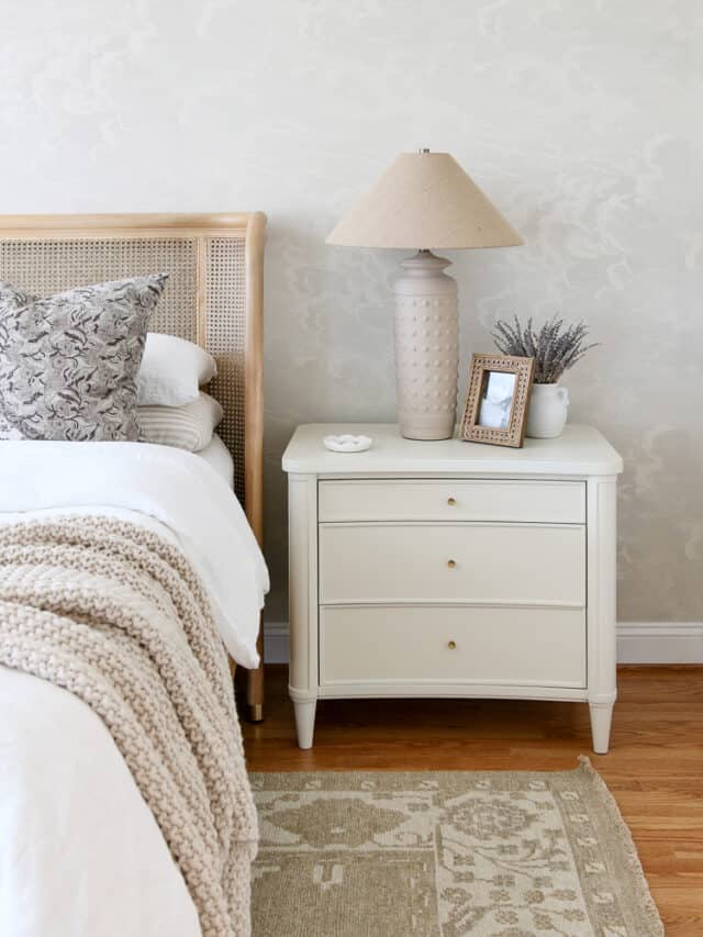 Nightstand Styling and Decorating Tips - Stefana Silber
